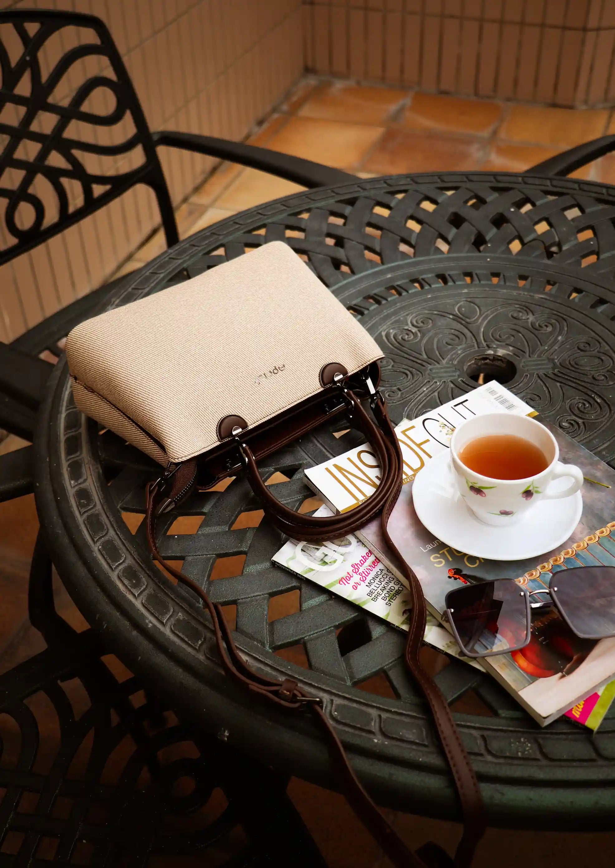 All Day Chic – Apples